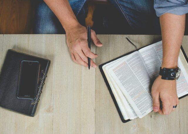 How to Start Small Groups in a Church - New Churches